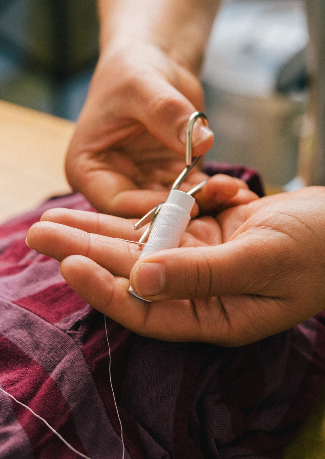 Learn How to Mend Holes in 5 Simple Steps - T A L Ú