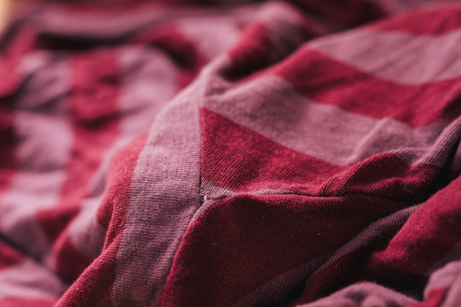 Learn How to Mend Holes in 5 Simple Steps - T A L Ú