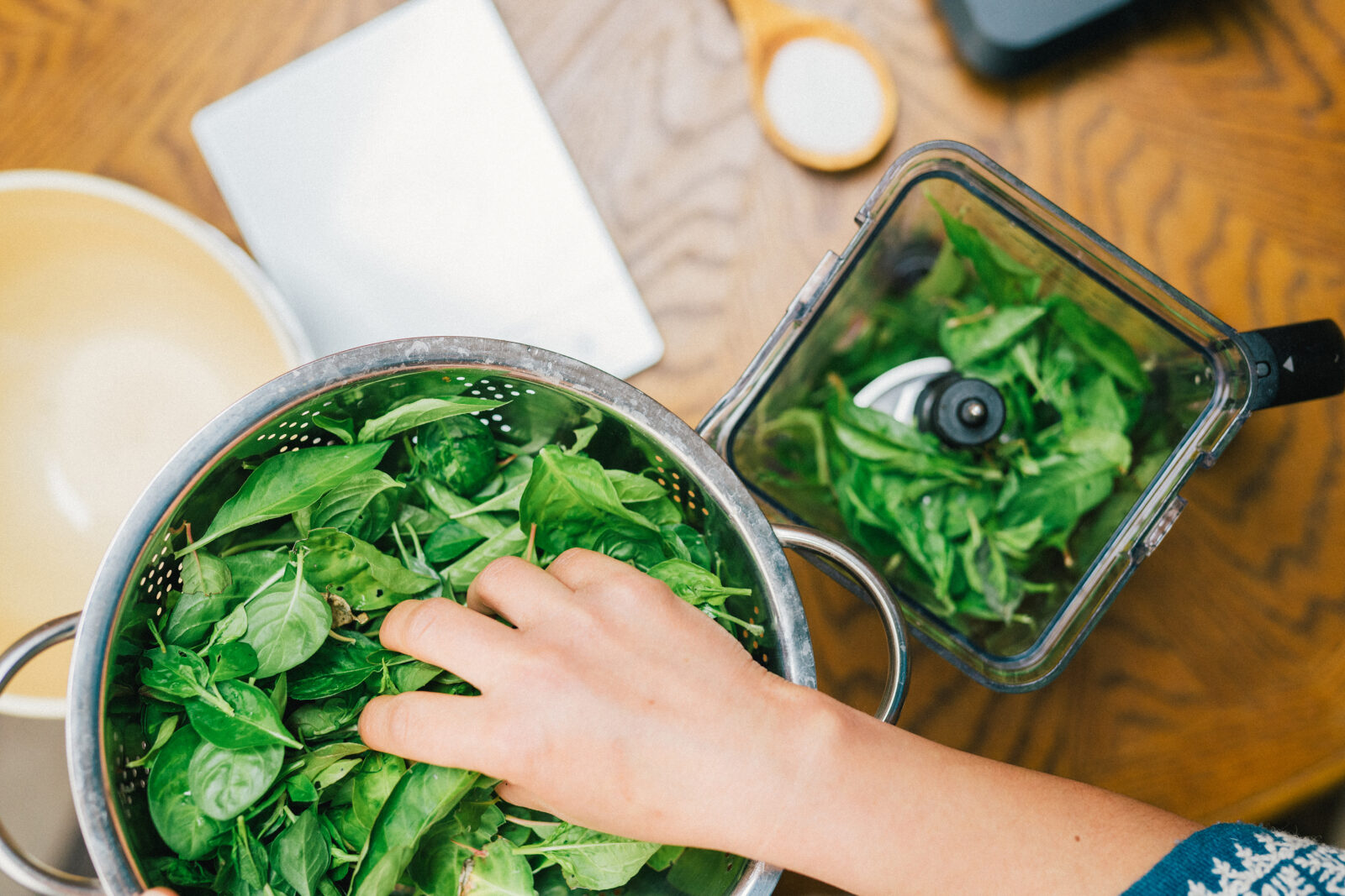 How to use Indigo for Natural Textile Dyeing - talu.earth